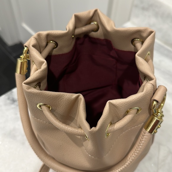 Bags | The Bucket Bag Style Tote In Khaki | Poshmark